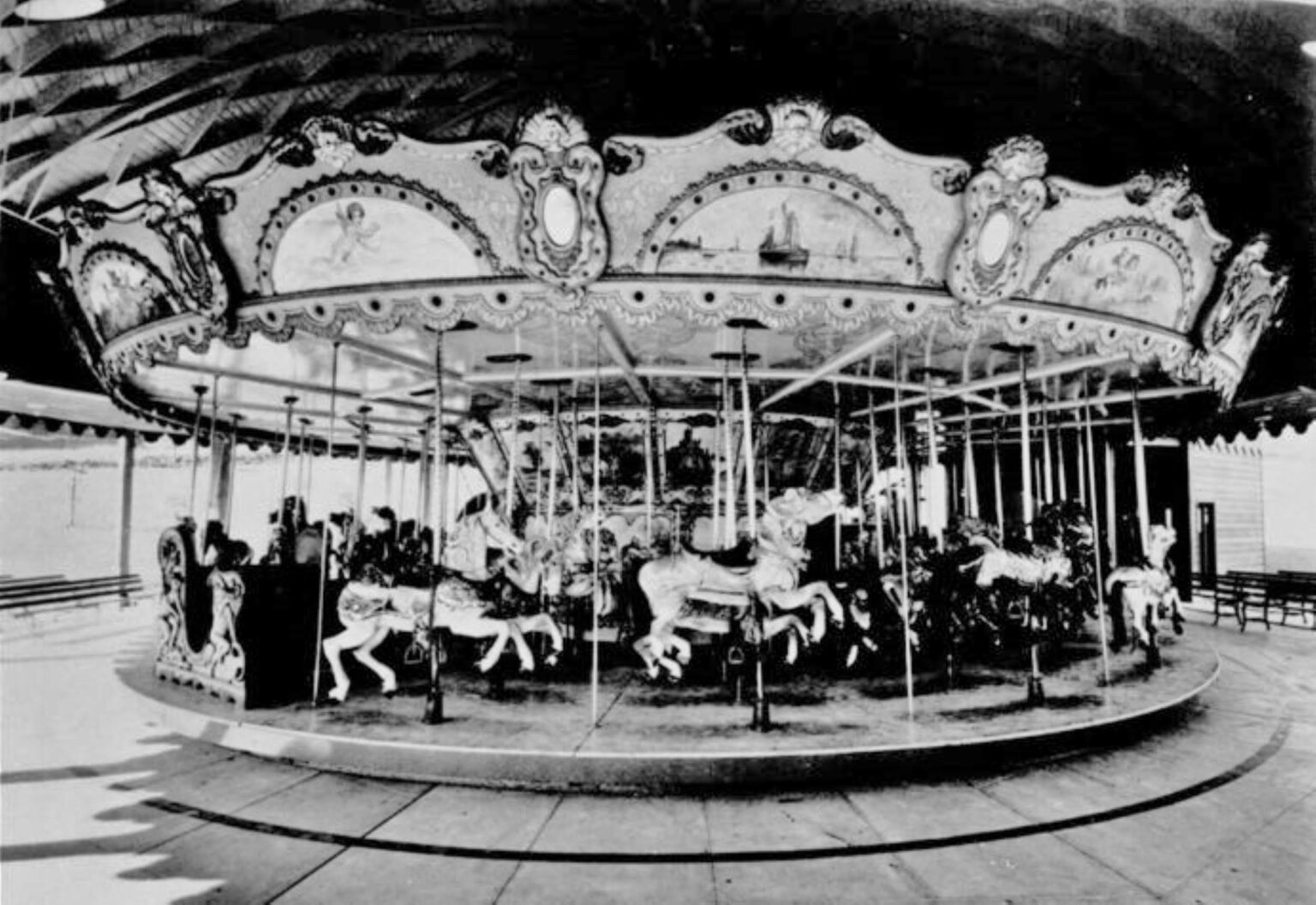 Griffith Park Merry-Go-Round | FindingWalt.com